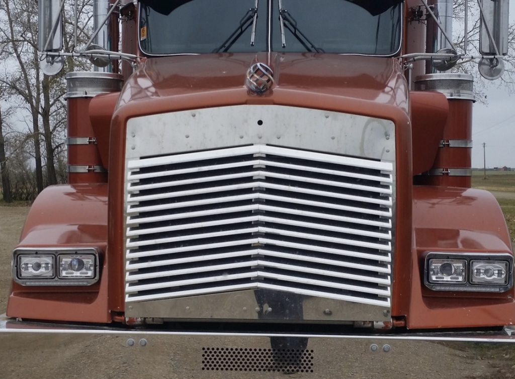 Spare Time CustomsKenworth Grill KWGRBS-T8 - Spare Time Customs
